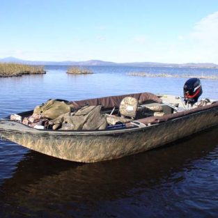 Camo Line - Willie Boats