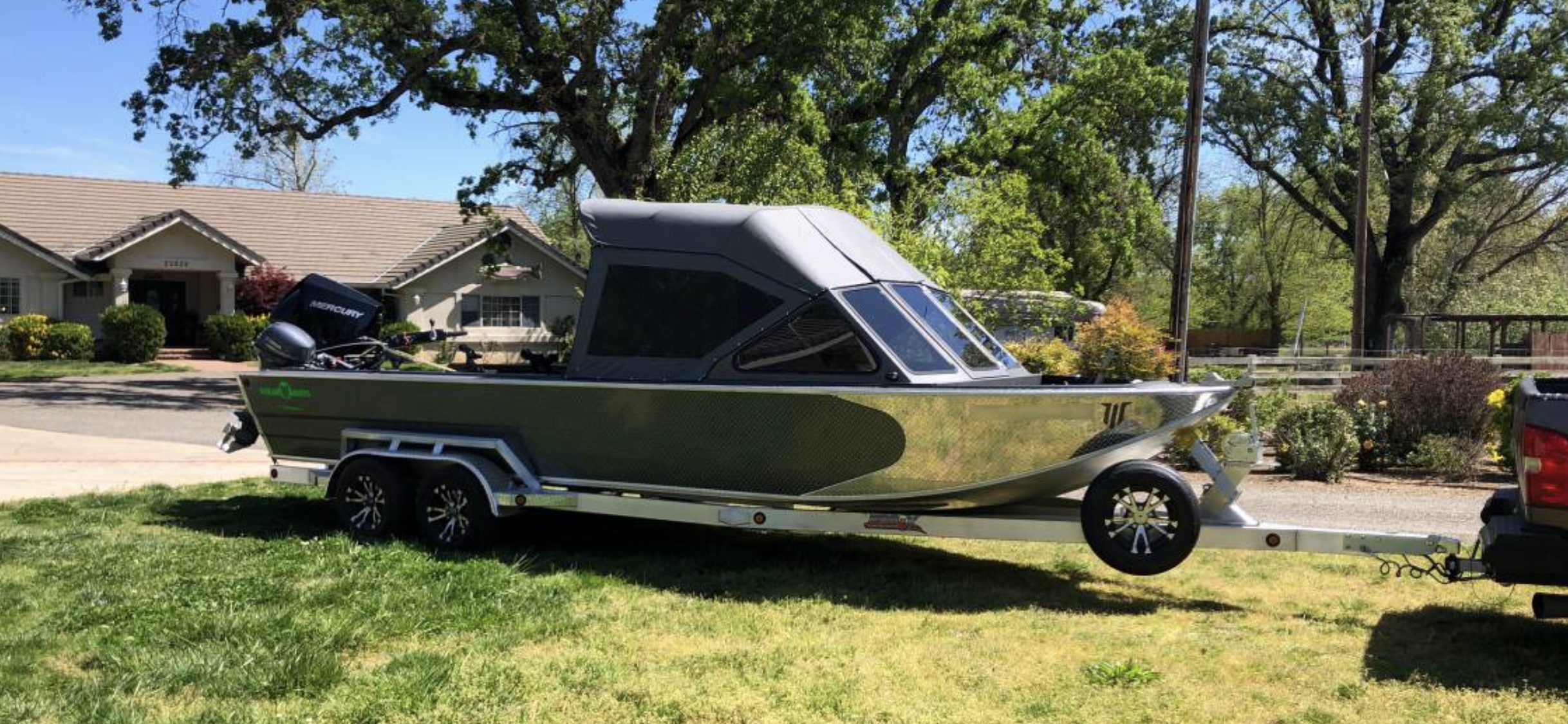jw1 - Willie Boats
